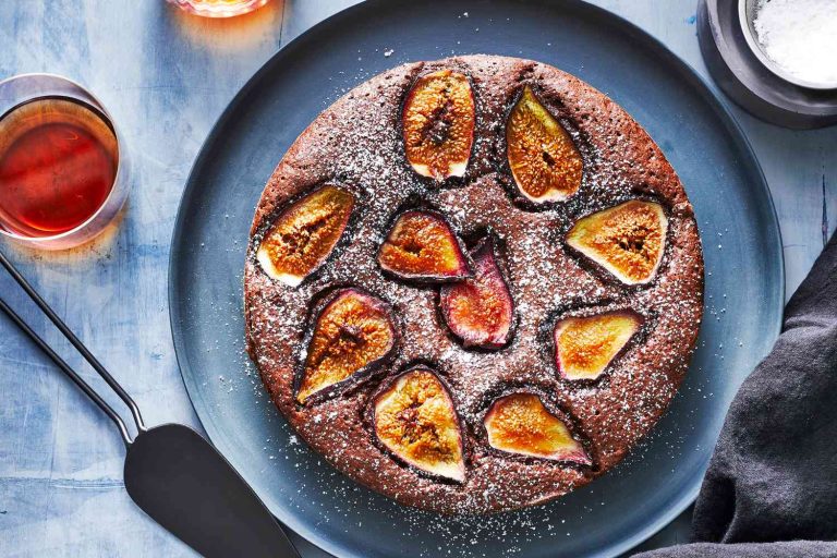 21 Best Dried Fig Dessert Recipes & Easy Fig Appetizers!